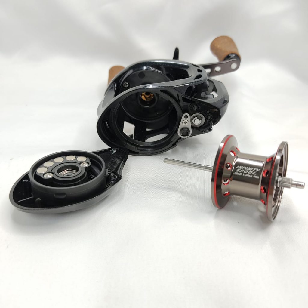 REEL, BULLZEN TOMAHAWK BC BAITCASTING - SUG