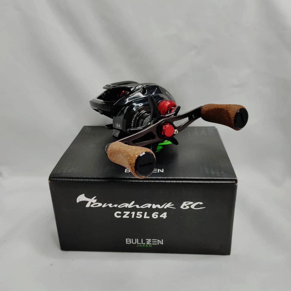 REEL, BULLZEN TOMAHAWK BC BAITCASTING - SUG