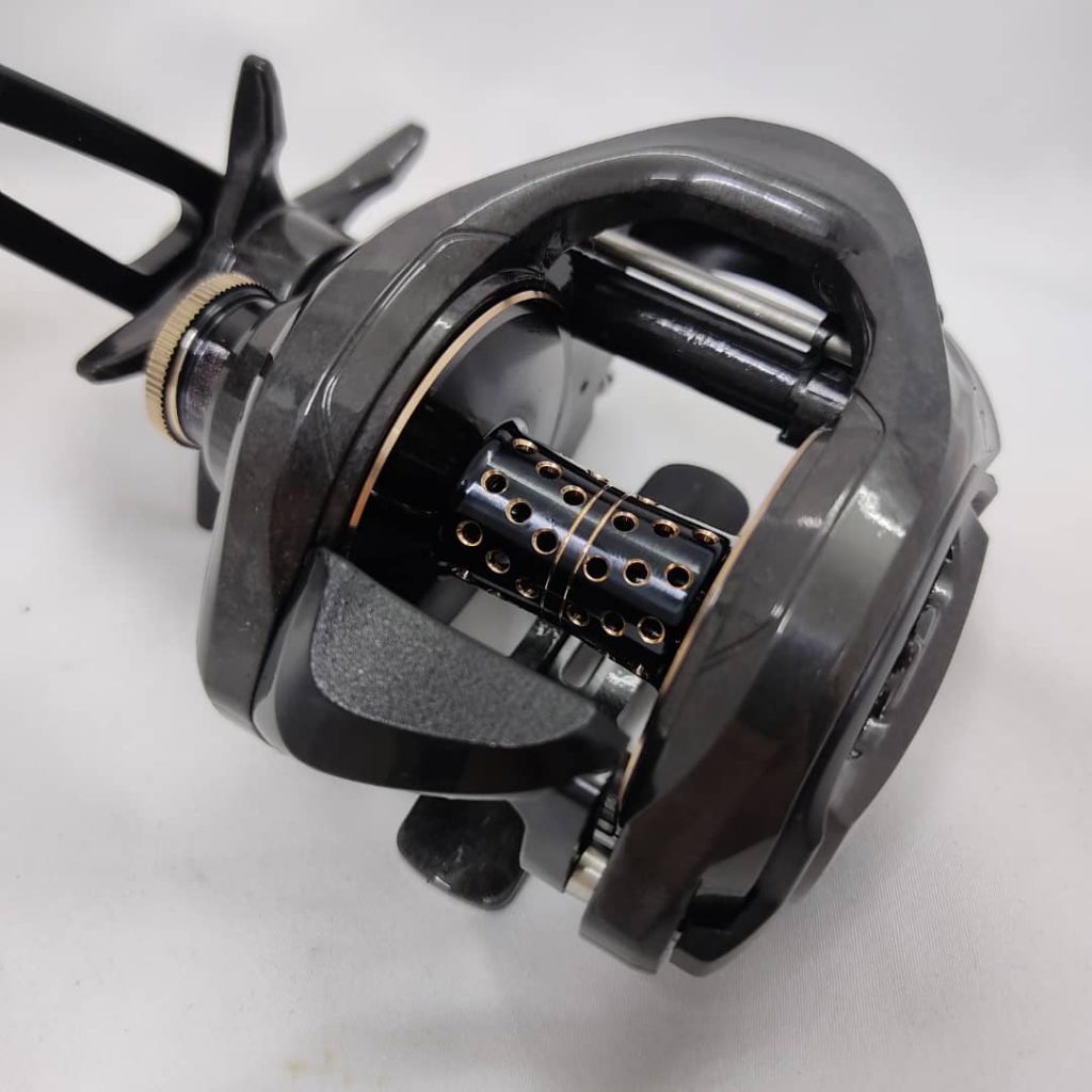 REEL,OPASS CRANX MASTER III SW CASTING - SUG